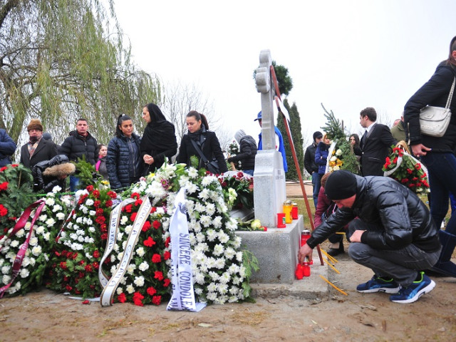 VIDEO Adio, Nicolae Manea! Fostul antrenor al Rapidului a fost condus ...