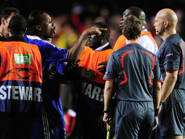 Psihologul echipei feminine de handbal a Norvegiei este fostul arbitru ...
