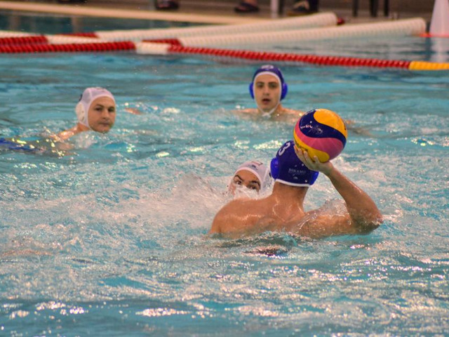 Video | CSM Digi Oradea - Dinamo 12-10. Gazdele conduc cu 2-0, în ...