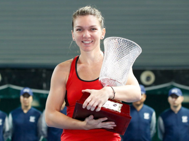 Video&Foto | Halep - Siniakova 6-1, 2-6, 6-0. Start excelent de an ...