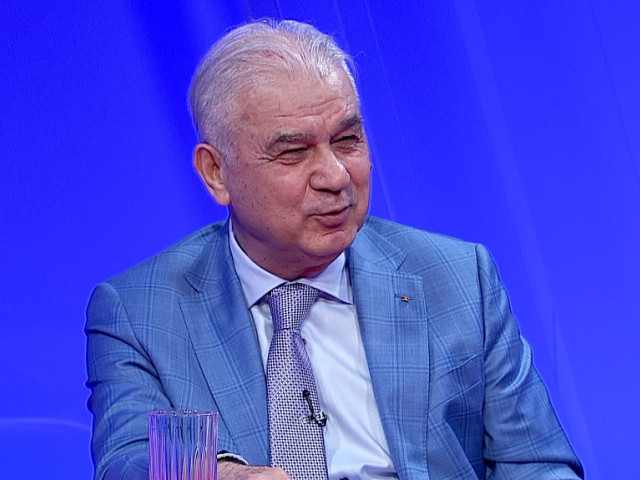 Exclusiv | ”Tata Puiu, Tata Puiu, când mai ne-aduci jucării?”. Povestea ...