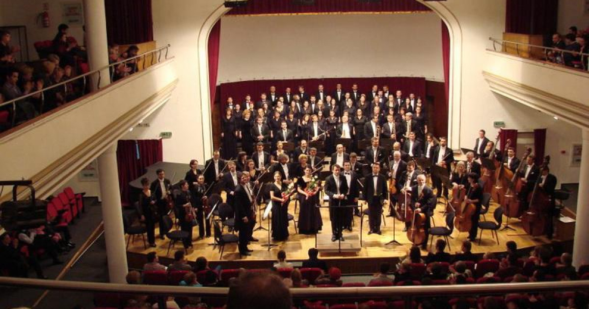 Început de stagiune la Filarmonica din Oradea | Digi24