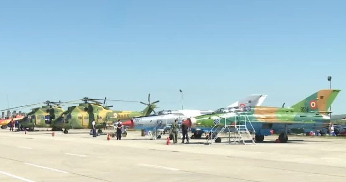 Primele avioane F16 ajung în România în 2016 | Digi24