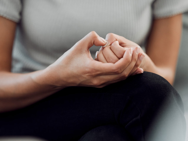 Sfaturile unui dermatolog. Semnul de pe unghii pe care nu trebuie să-l ...