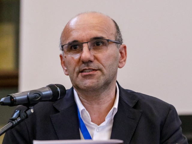 Inspectoratul Școlar Cluj renunță deocamdată la dispozitivul de citit ...