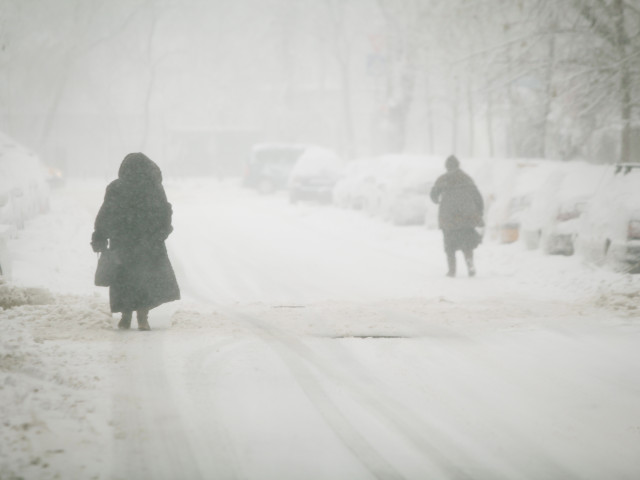 Cod galben de ger în 18 judeţe, până miercuri. Alte zece judeţe şi ...