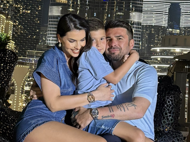 Adrian Mutu și-a sărbătorit fiul cel mic: "La mulți ani, iubitul meu ...