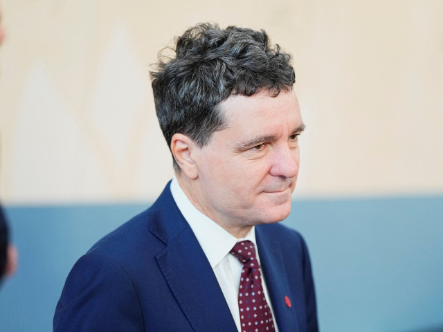 Nicuşor Dan îl va numi consilier prezidenţial pe domeniul educaţiei pe ...