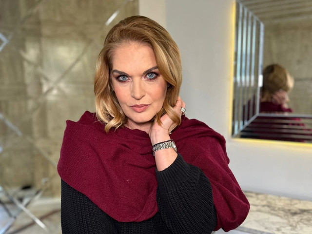 Frumoasa actriță Manuela Hărăbor împlinește 55 de ani. A apărut prima ...