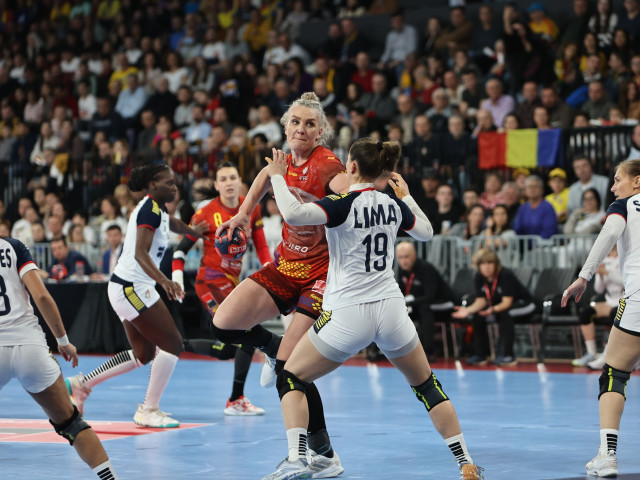 Naționala de handbal feminin a României s-a calificat la Campionatul ...