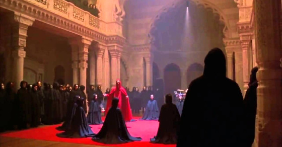 Secretul celei mai sinistre scene de film. Ce este, de fapt, muzica din ...