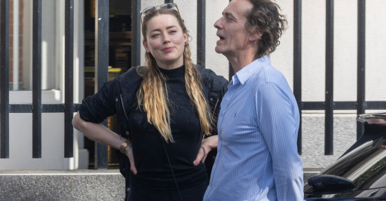 GALERIE FOTO: Ce a făcut Amber Heard în timp ce Johnny Depp și-a ...