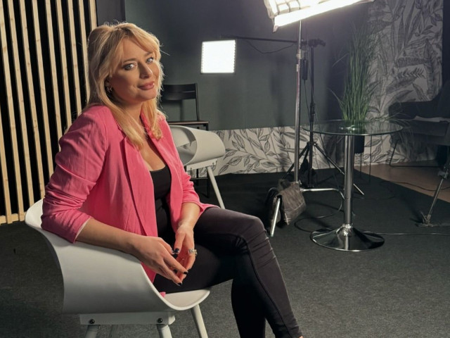 Laura Cosoi a născut al patrulea său copil, tot o fetiță ...