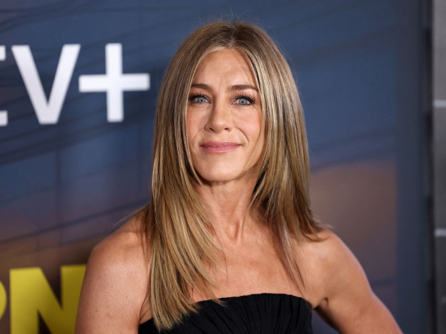 Jennifer Aniston, criticată după ce a spus că familia ei nu avea bani ...