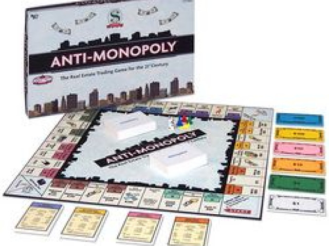 Operele de arta din bani le-au adus jocuri Anti Monopoly ascultatorilor ...