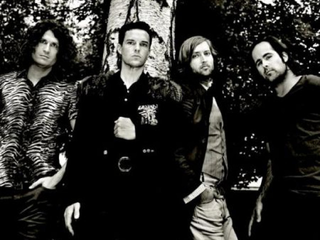 &NEW VIDEO& The Killers - The World We Live In&