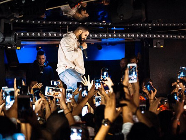 Mesajul lui Drake pentru un spectator care devenise insistent cu o ...