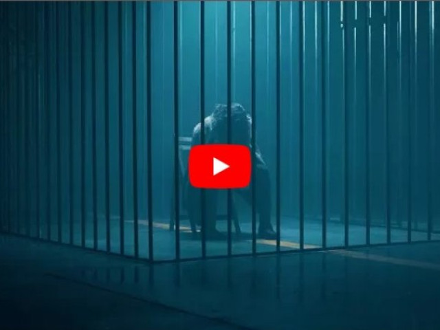 Carla's Dreams a lansat o pies& nou& - "Formula apei" & Official Visual