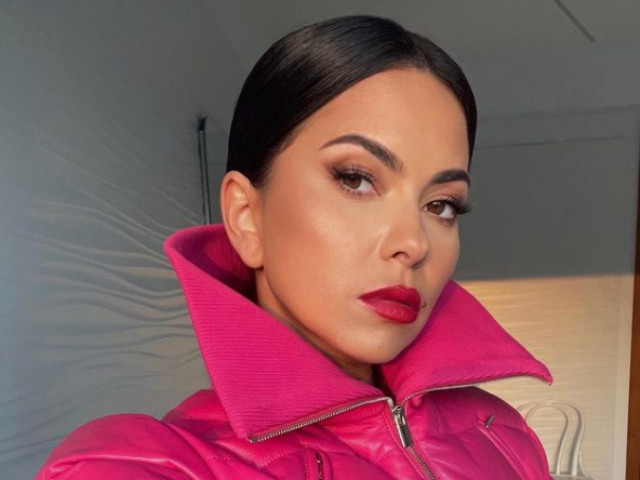 Inna& imagini savuroase din avionul s&u privat& Ce-i place artistei s ...