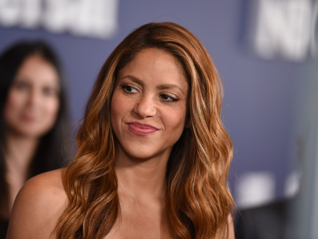 Shakira se concentreaz& pe carier& dup& desp&rțirea de Gerard Pique ...