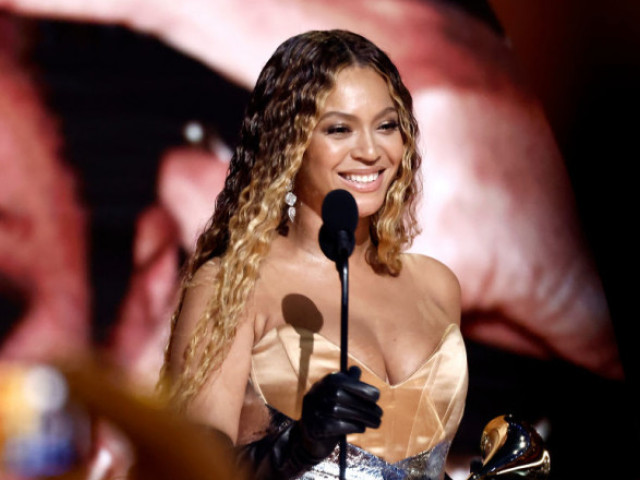 Beyonce conduce nominalizarile la Premiile Grammy, la 11 categorii ... Beyonce conduce nominalizarile la Premiile Grammy, la 11 categorii ...