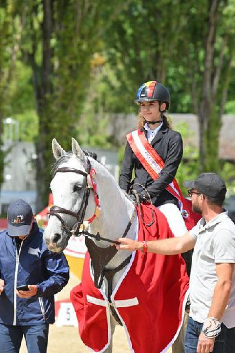 GALERIE FOTO: Fiica lui George Copos, performanță de excepție la Linz ...