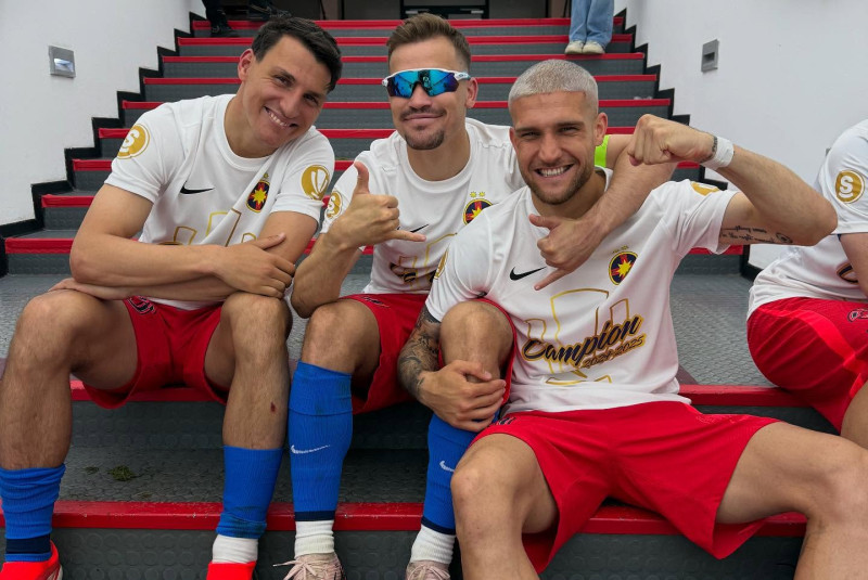 GALERIE FOTO: A început vacanța! Cu ce vedetă a fost surprins Daniel ...