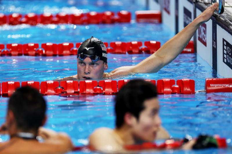 GALERIE FOTO: Au apărut imaginile! Ce a făcut americanul învins dramatic de David Popovici, după ...