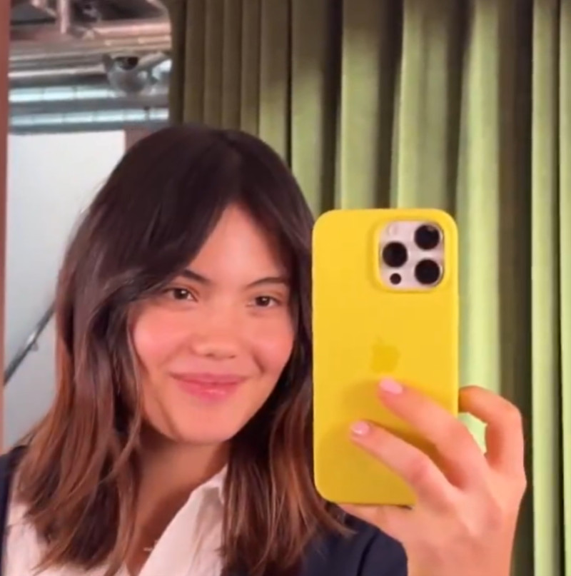 GALERIE FOTO: La câteva zile după ce a fost văzută alături de Jack ...