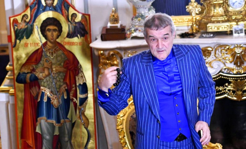 GALERIE FOTO: Palatul lui Gigi Becali a fost vandalizat! Reacția ...