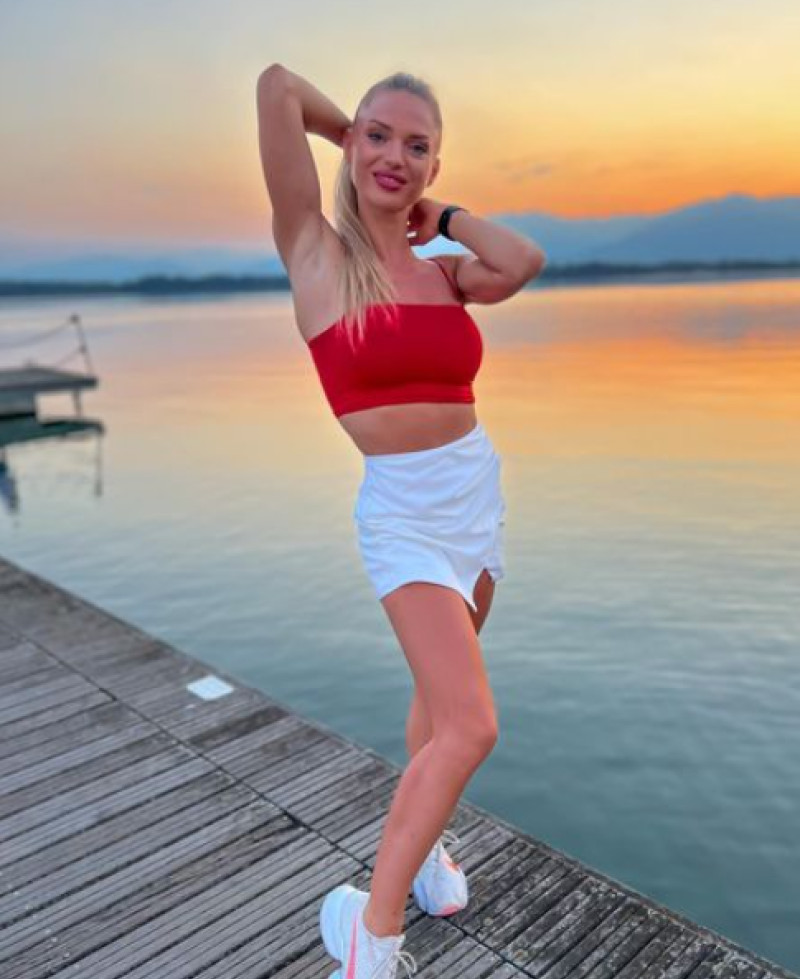 GALERIE FOTO: O campioană mondială din România a început o nouă viață ...