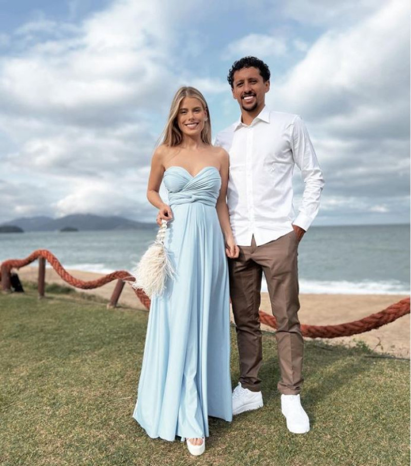 GALERIE FOTO: Cu ce se ocupă partenerele fotbaliștilor din naționala ...