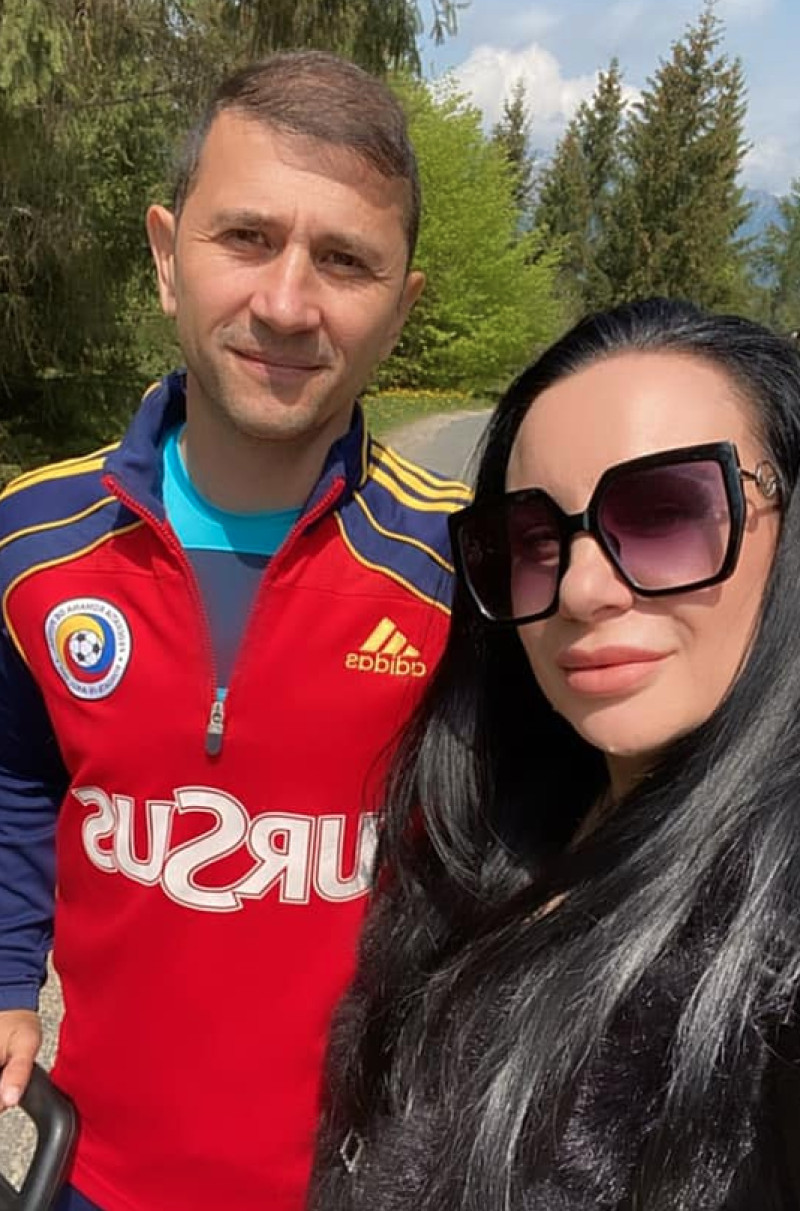 GALERIE FOTO: ”Nu îmi este rușine!” Cu ce se ocupă, de fapt, Claudiu ...