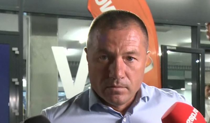 GALERIE FOTO: "E mai bine ca lumea să nu știe!" Cu ce se ocupă Adrian Ilie, la 50 de ani