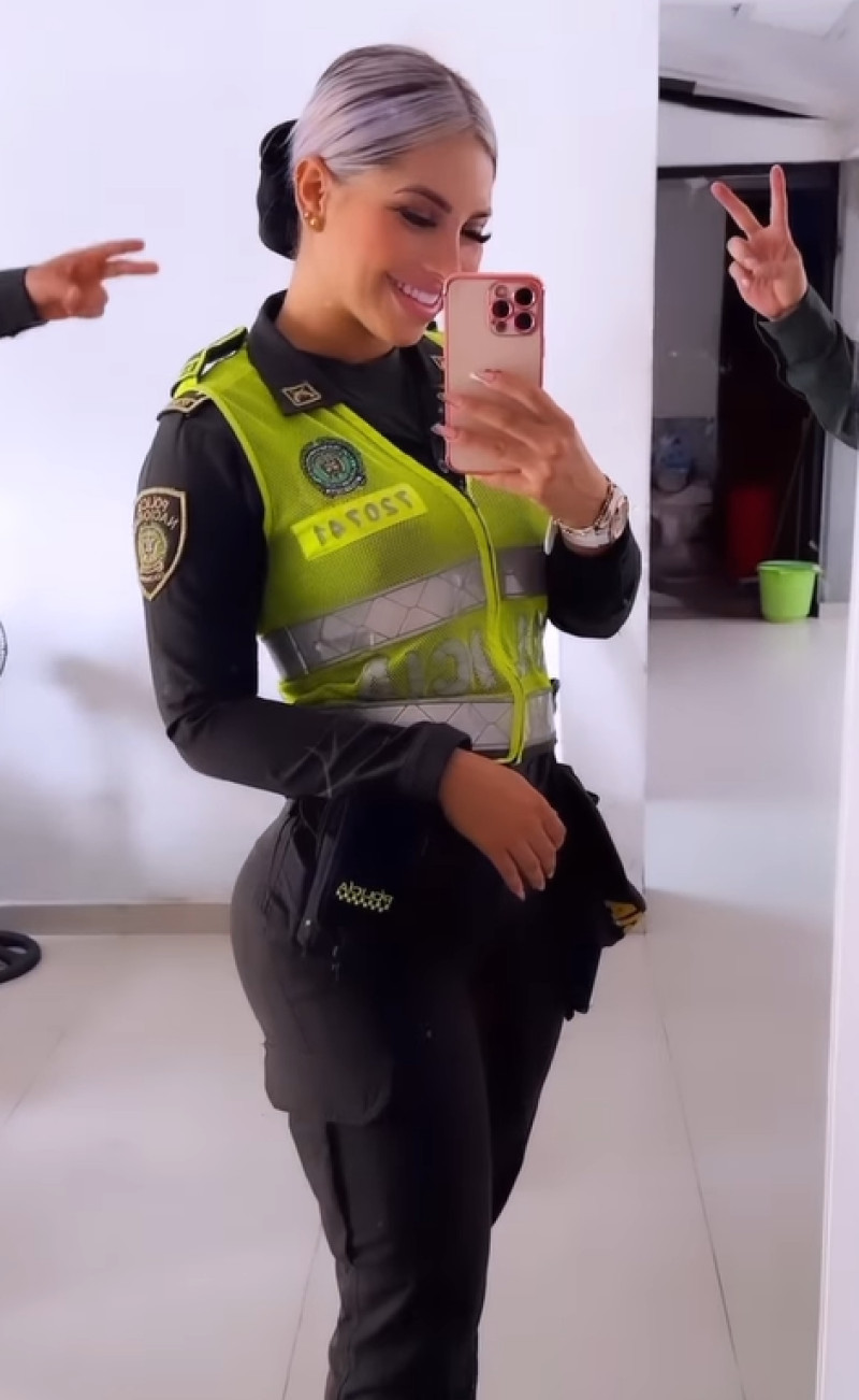 GALERIE FOTO: A fost nevoie doar să intre pe stadion pentru a deveni ...