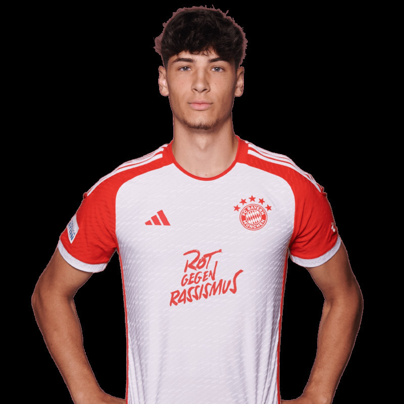 GALERIE FOTO: Rareș Canea, fotbalistul lui Bayern, a ales să joace ...