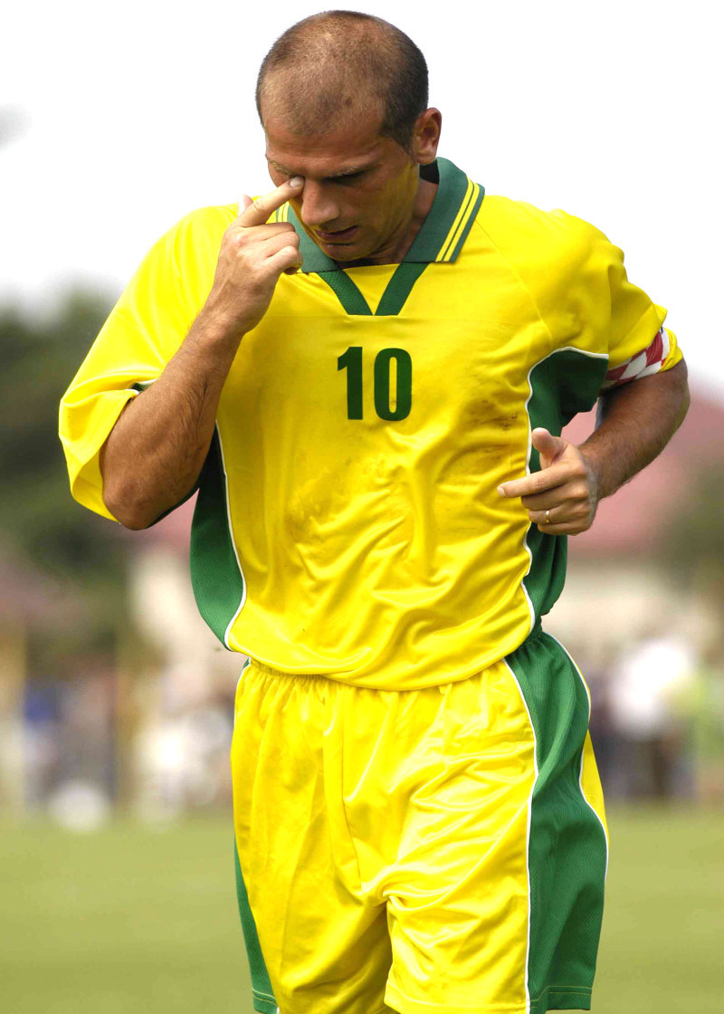 GALERIE FOTO: Fostul golgheter al României, care nu mai are nicio ...